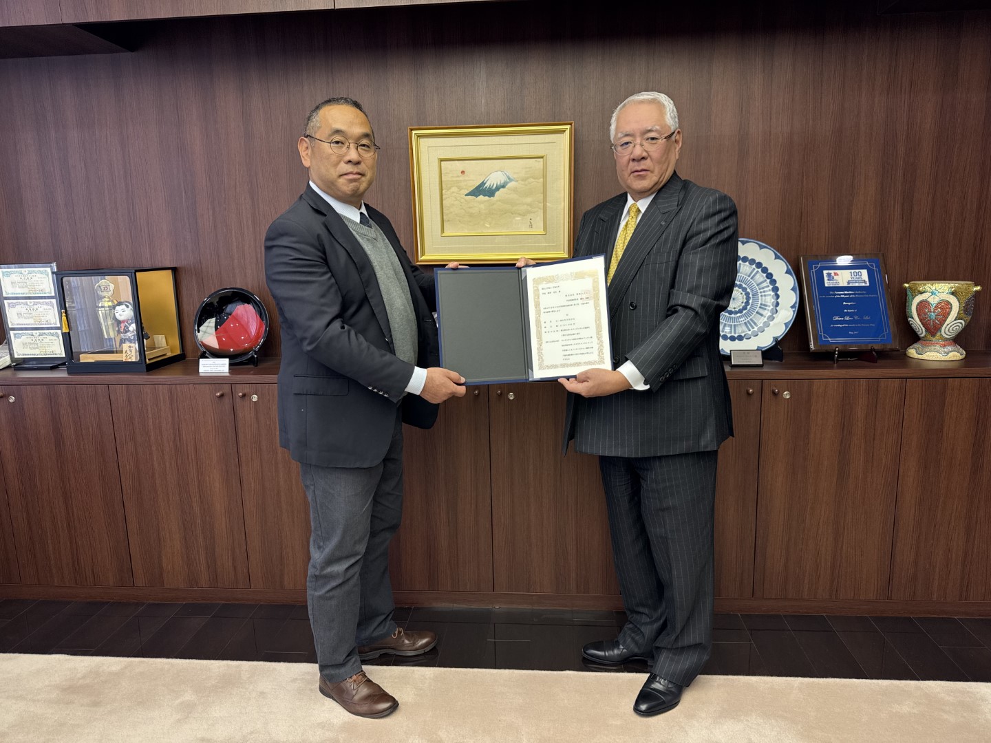 Joint research on the resource utilization of “Sargassum” | Dowa Line ...